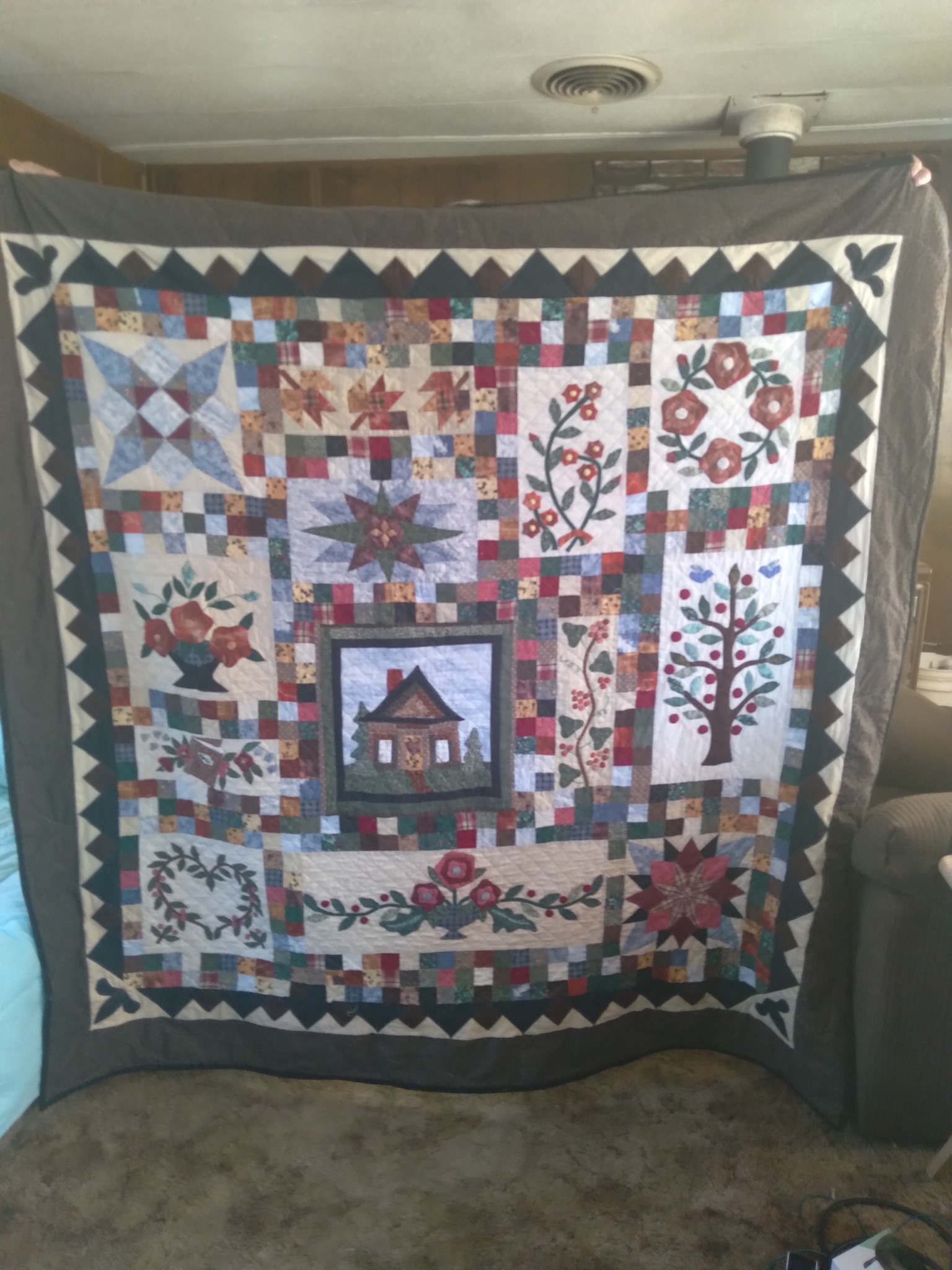 Congratulations Elaine Snyder Got Aunt Judys Attic