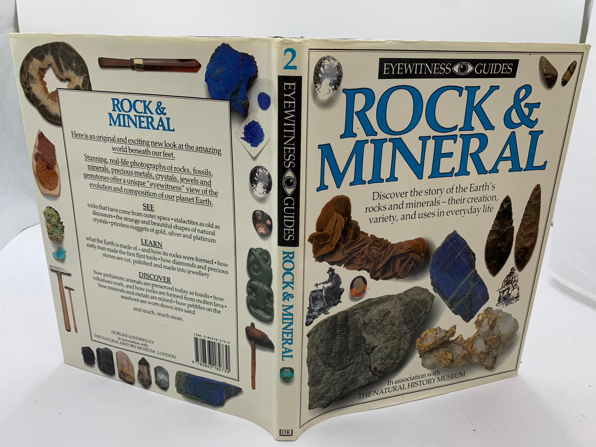 📚 ปกแข็ง สภาพดีมาก Rock and Mineral 💌 หนังสือซีรีส์ความรู้ยอดนิยมชุด ...