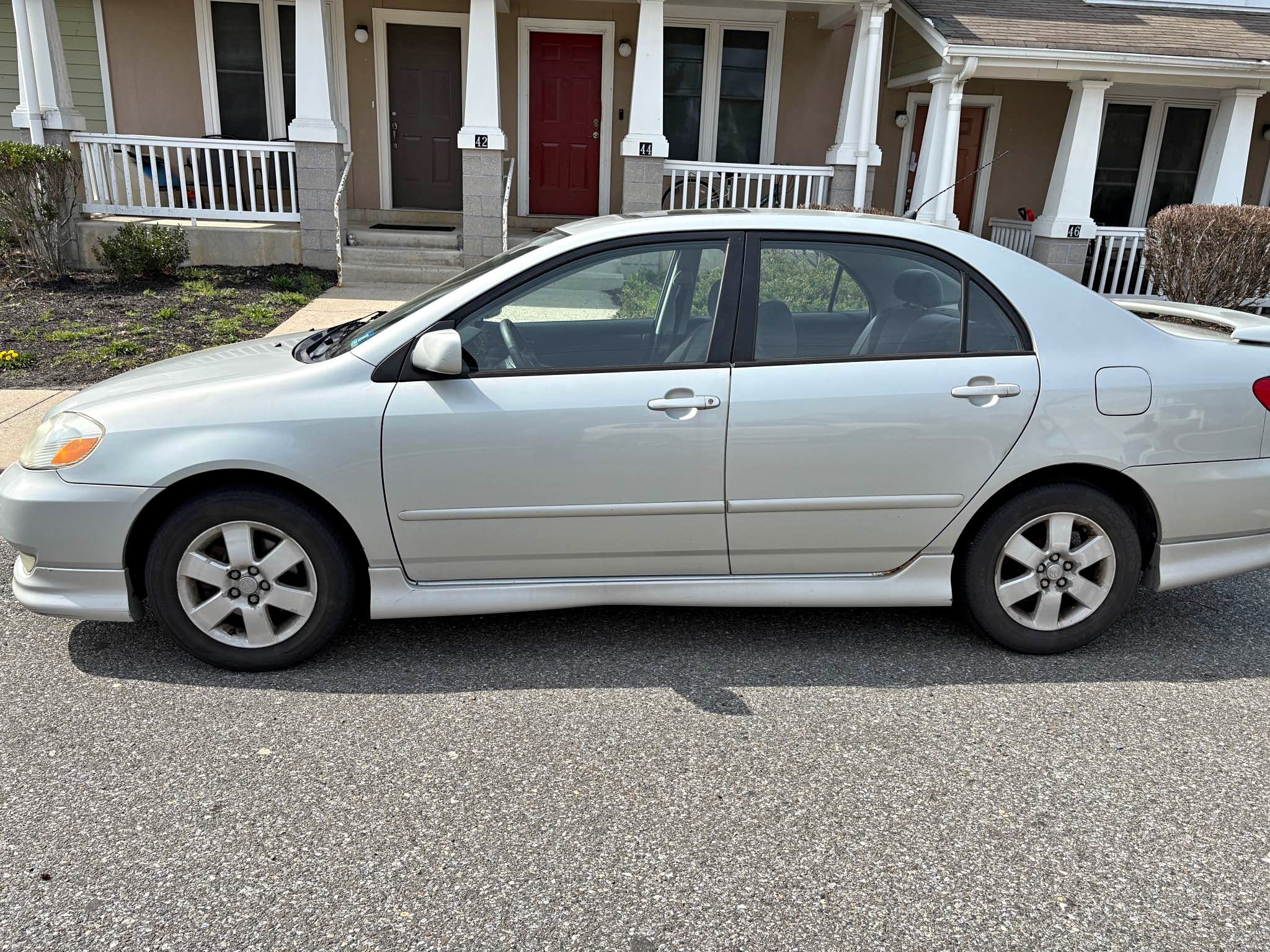 Sitemapcdatahttpswusdreferenzcom2004 Toyota Corolla Le Sedannull