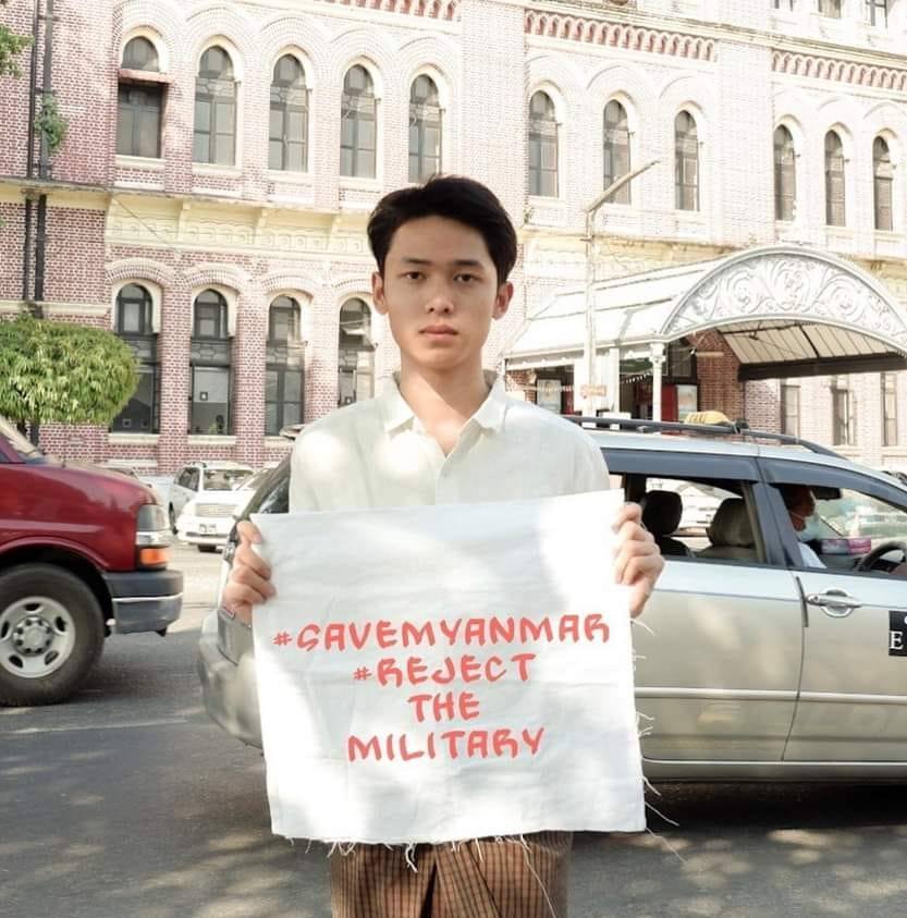 𝐊𝐡𝐚𝐧𝐭𝐒 𝐃𝐢𝐚𝐫𝐲 တစ်ဖက်သားကို ခံစားမှု ကောင်းအောင်လုပ်ပေးဖို့ အခွင့