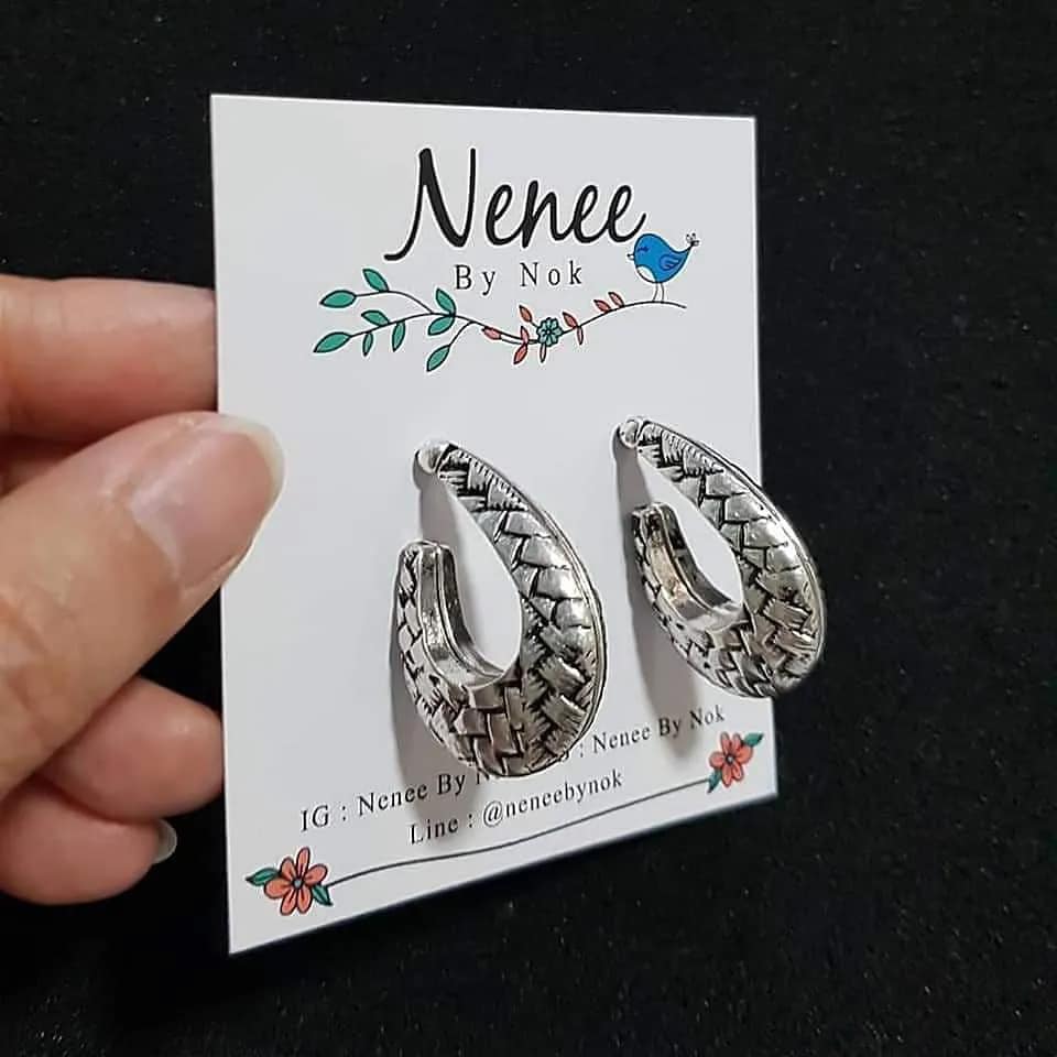 Nenee711 Shop Fashion And Beauty 🍅ต่างหูแฟชั่นเกาหลีพร้อมส่ง 🍉ราคา 109 บาท 🛒ค่าส่ง 40 บาท 🥕