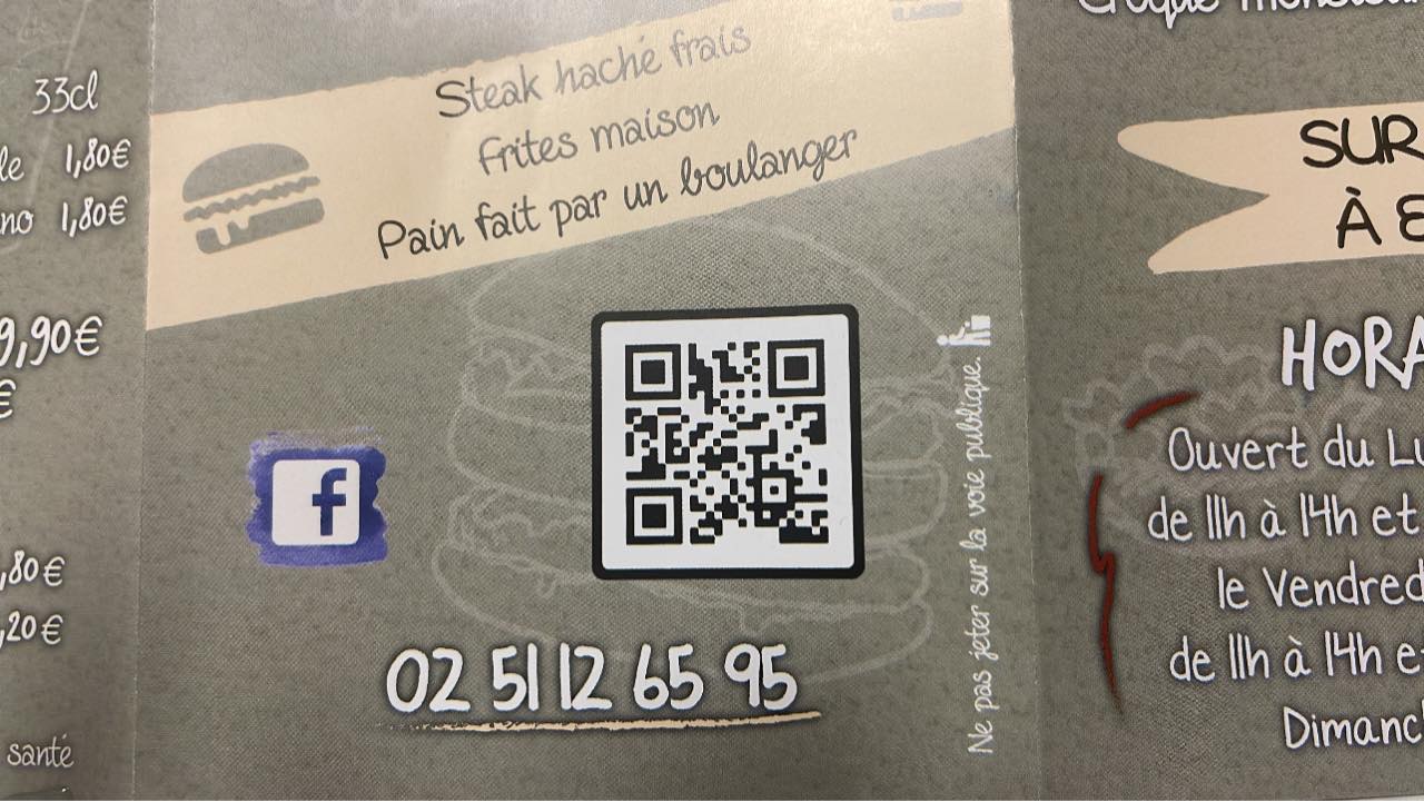 Voici le QR code pour avoir accès à... - French is burger | Facebook