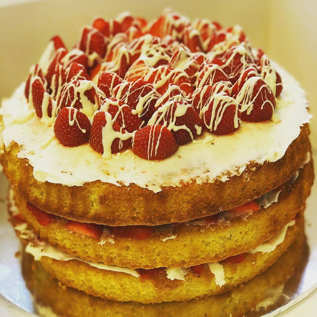 The Dessert Cart Ultra Private Dessert Catering Roar Kick Up Your Party With This Amazing