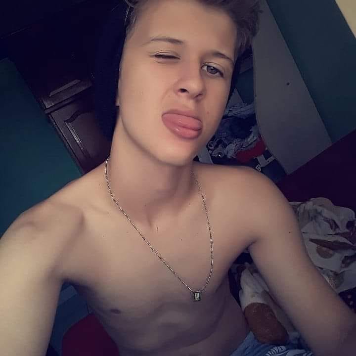 Papel De Parede 💖😍 Tirou A Virgindade Da Sua Namorada Agora Vai