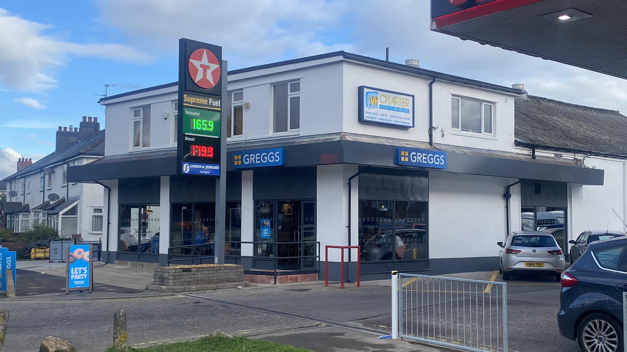 Dominos Appy Dayz Selected Stores Facebook