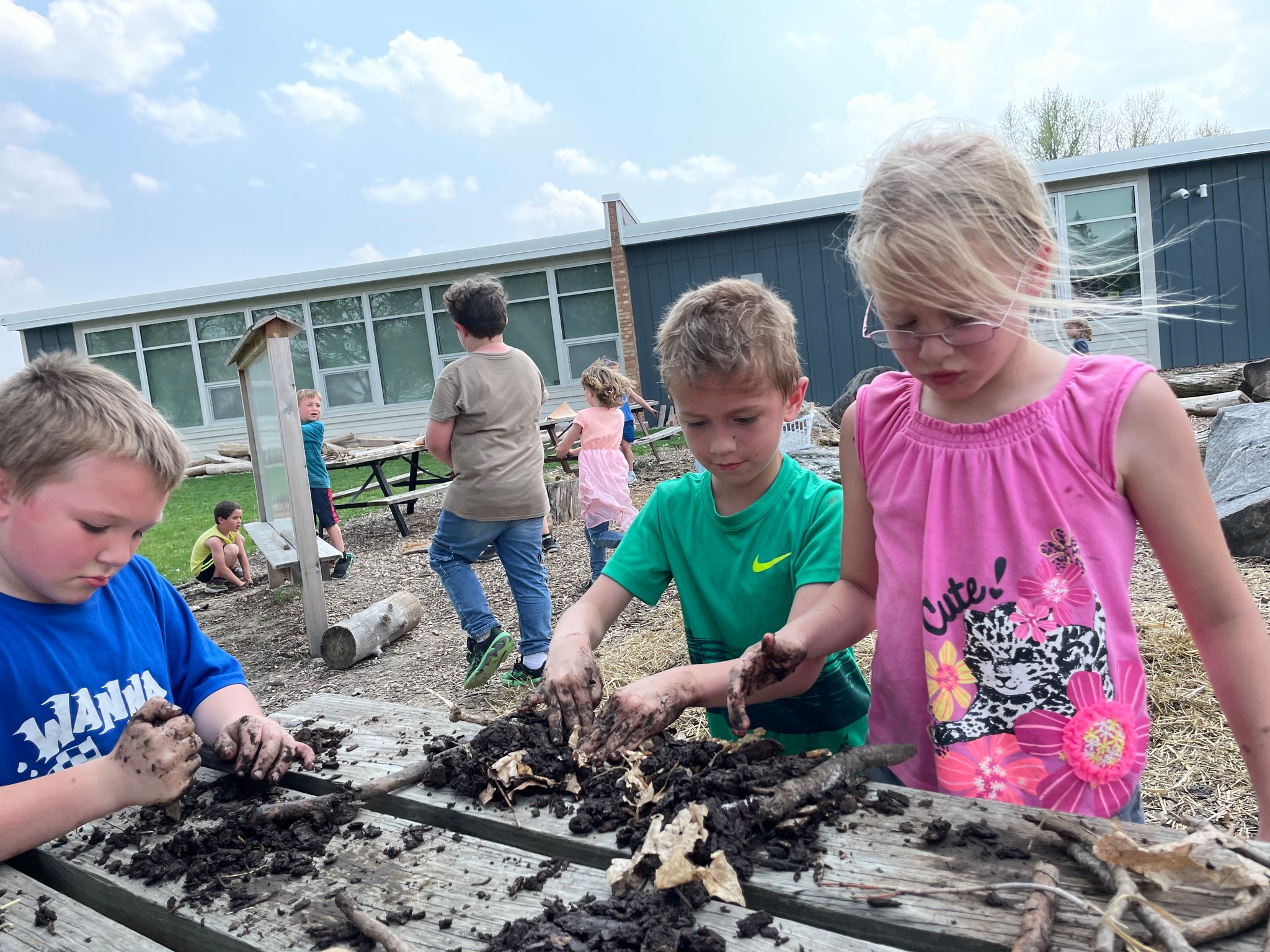 SAGES First graders have been studying biomimicry, bird habitats, and ...