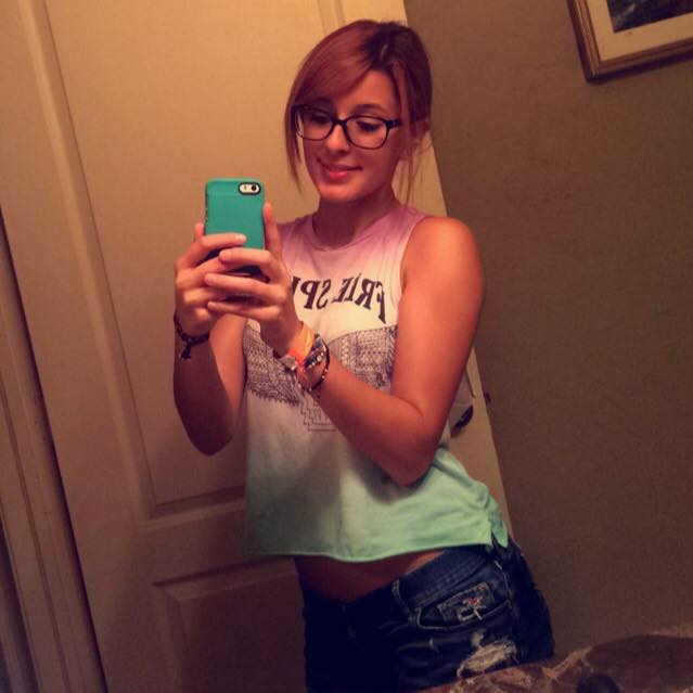 Hot Girl Mirror Self Shots