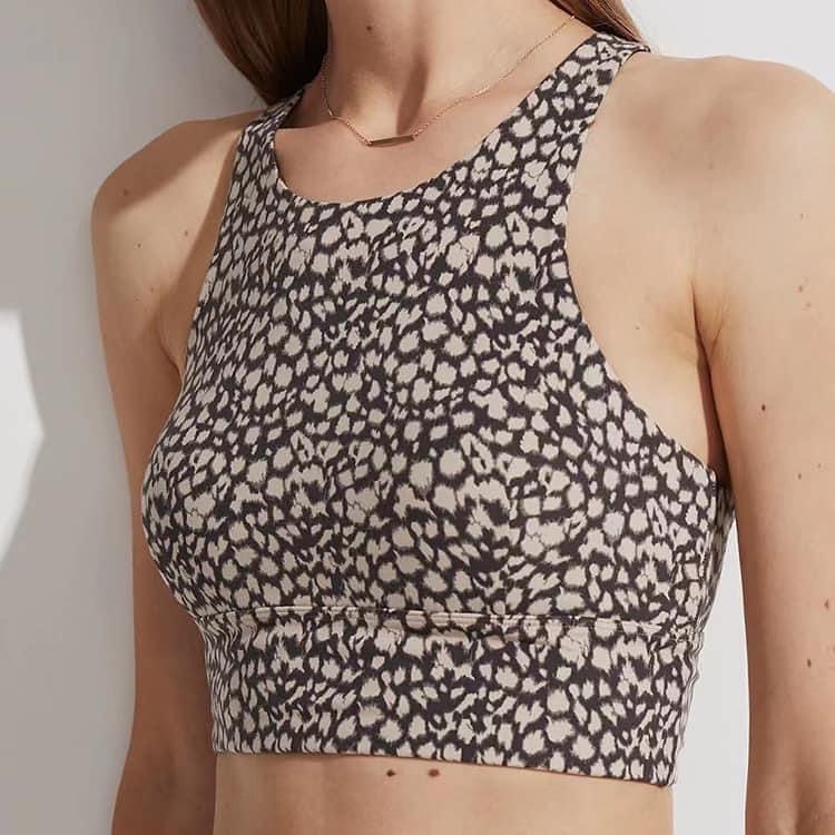 Sport Bra คอตื้น ไม่โป้🤓 ใส่แล้ว ฟิตยัง Chubby Girl Facebook