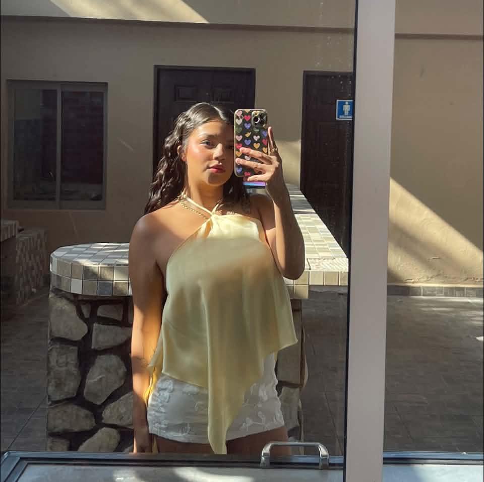 Alejandra Jm Was Live By Alejandra Jm Facebook