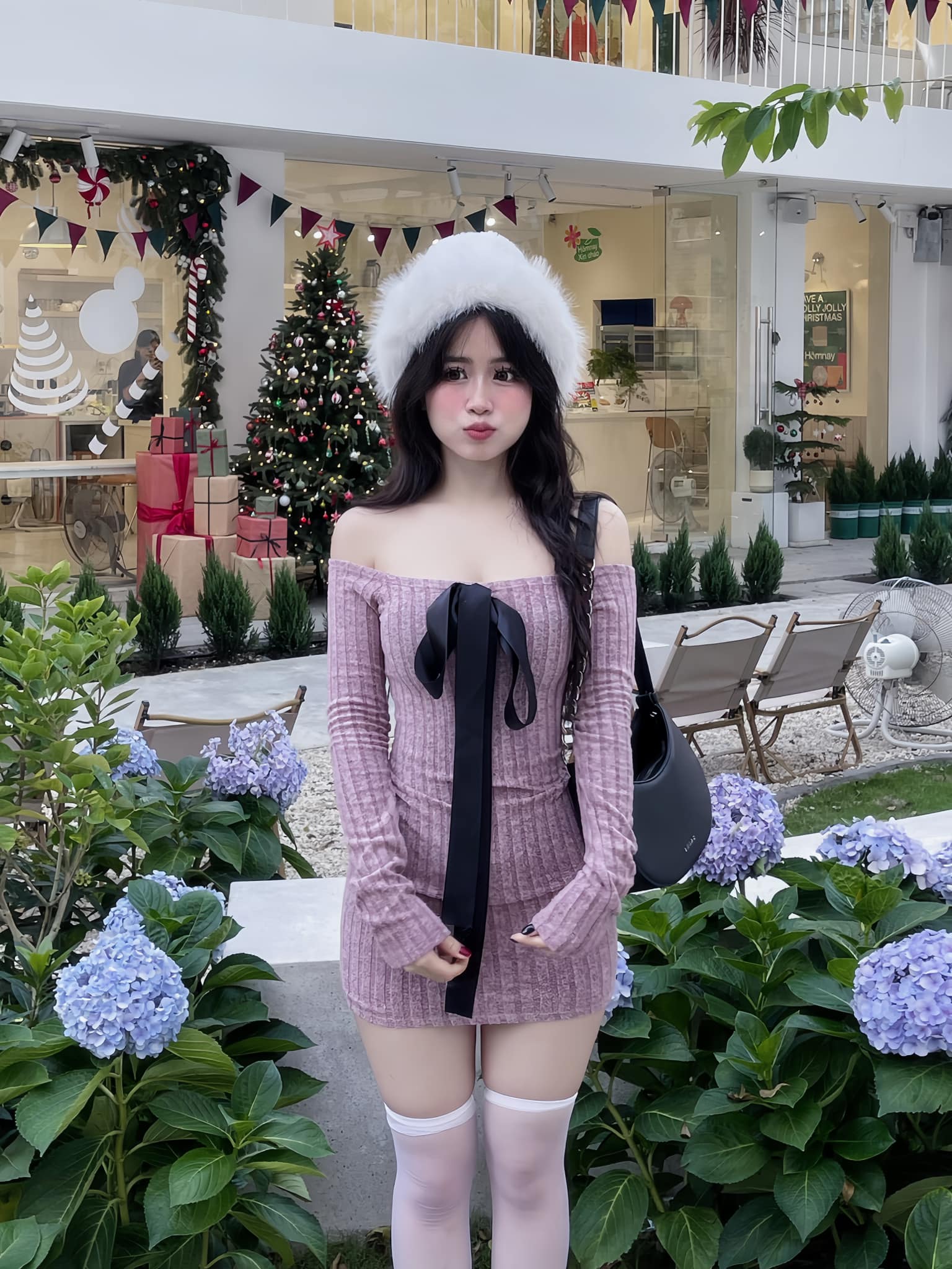 Em Chỉ Muốn ☺️🫂 Daothikhanhlinh Reels Xuhuong Linh Tít Facebook