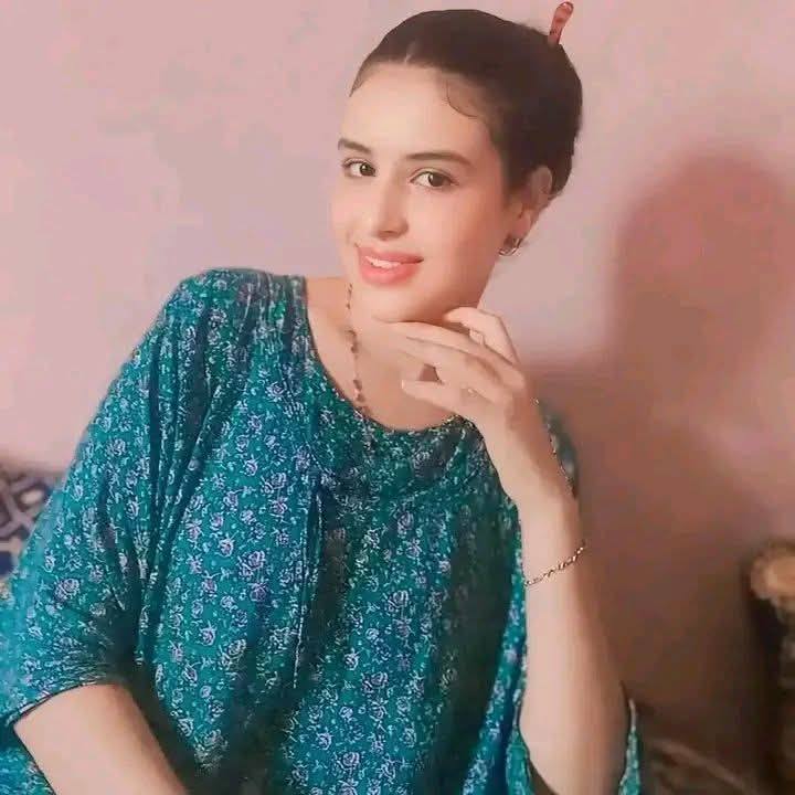 Laila Laila 4921