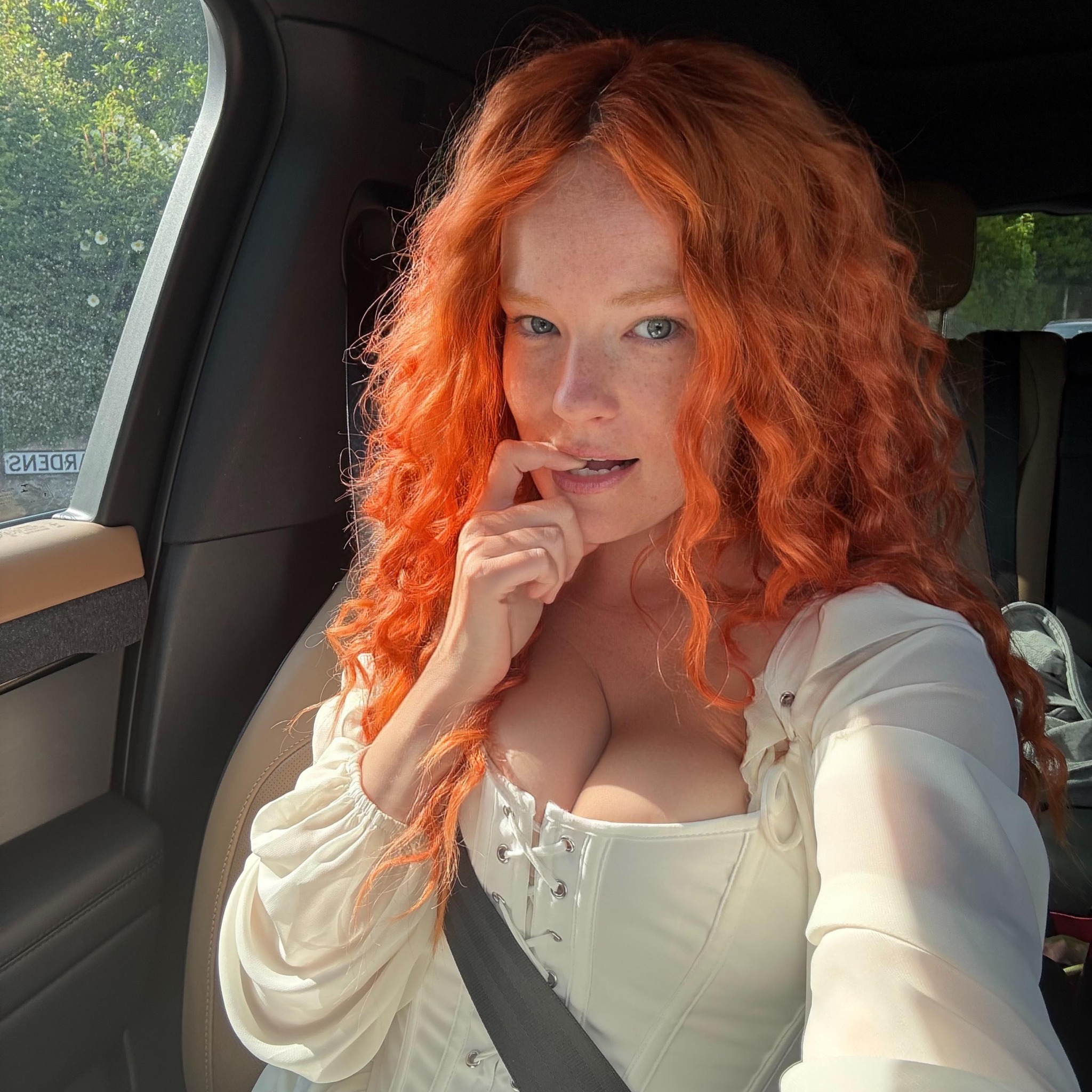 Sophie Jane 6964