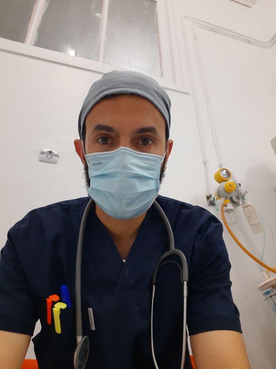 Chers Dr Adjal Zakaria طبيب مقيم في طب الاطفال Facebook