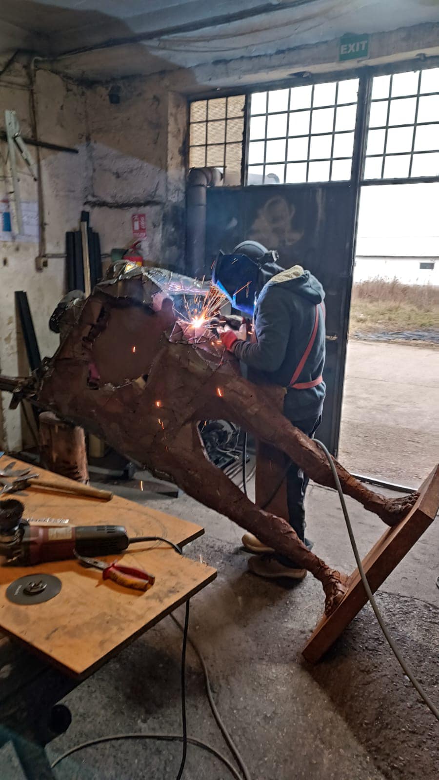 Luna Sculptorilor Români