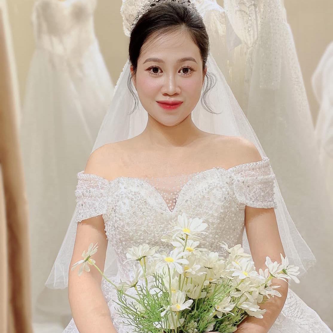 Minh Yến 1734