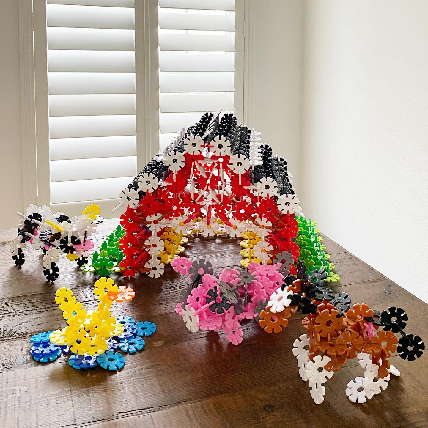 Brain Flakes - A big red barn with its farm animal...