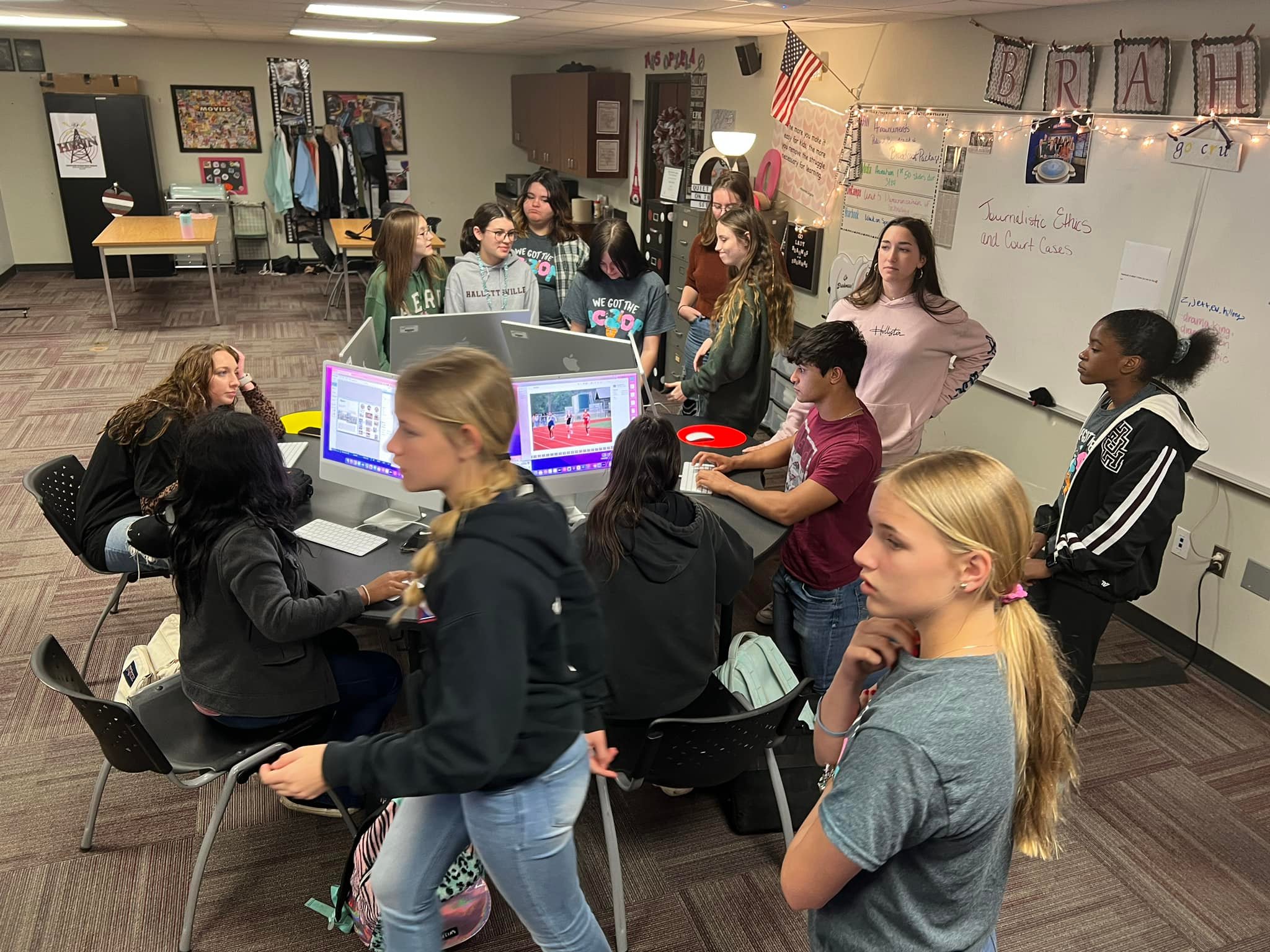 The Journalism class had a... - Hallettsville Jr. High School | Facebook