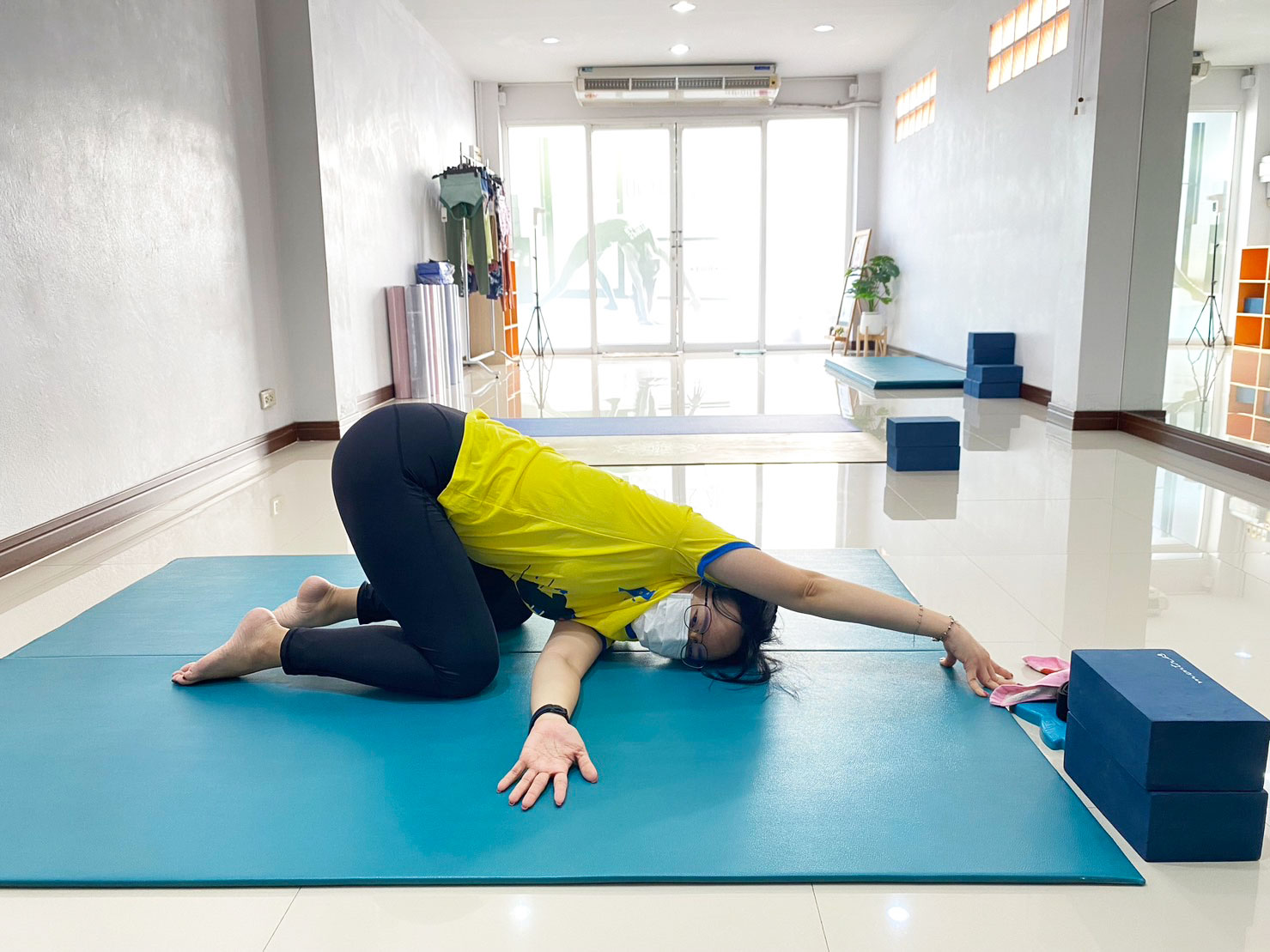 Private Class L ครูเล็ก ถ้าไม่เคยเรียนโยคะมาเลย กลัวตามเพื่อนในคลาสไม่ 6904