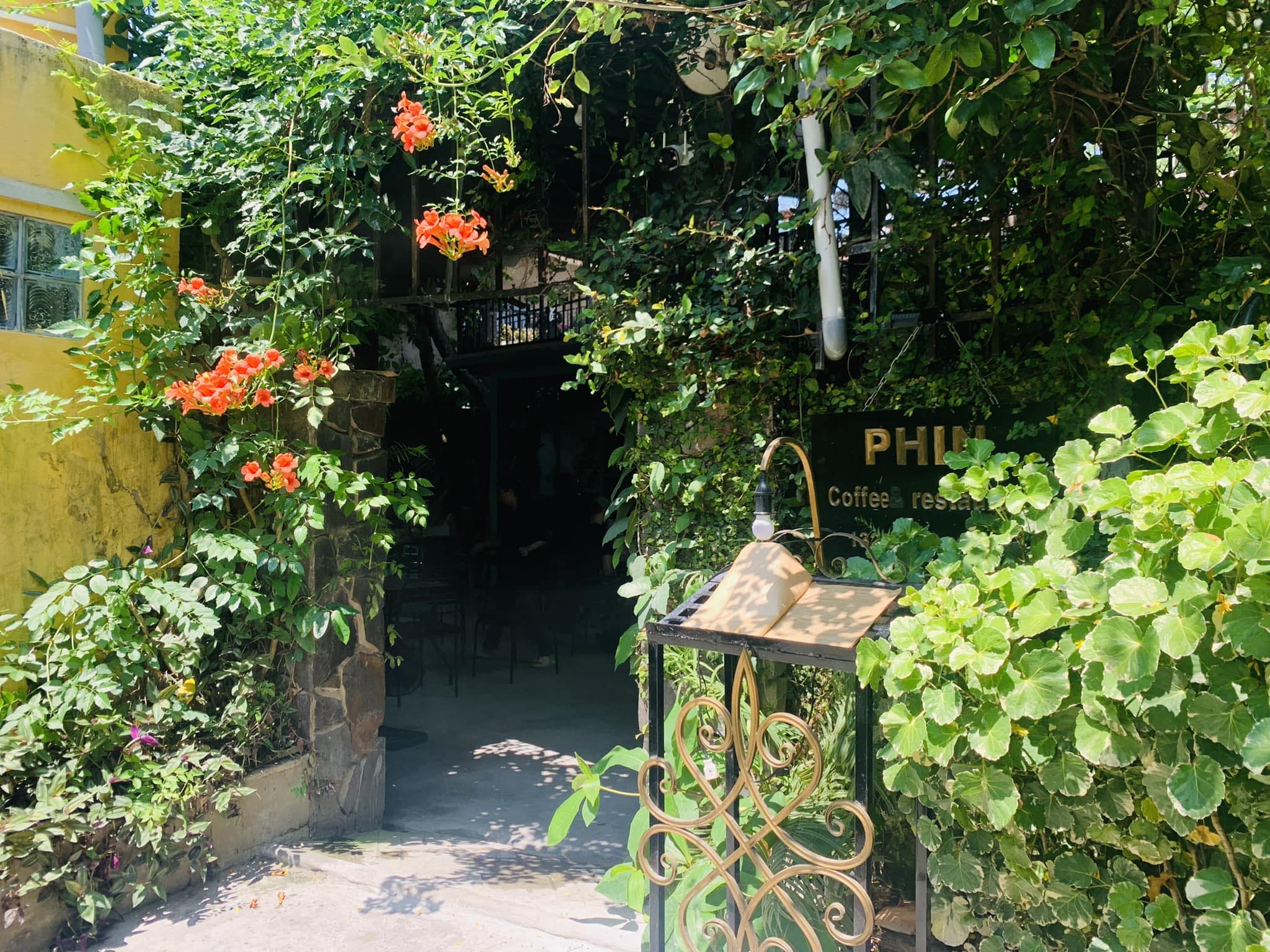 Lucky Bee Homestay Added A New Photo Lucky Bee Homestay