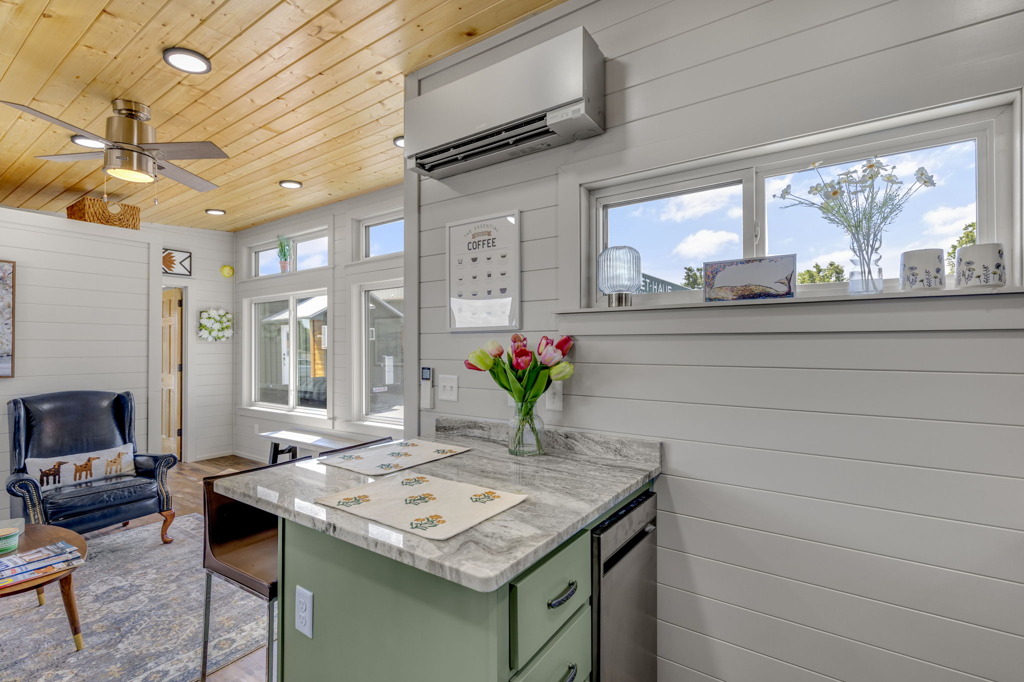 Sweet Haus Tiny Cabin Sweet Haus Tiny Cabin Company