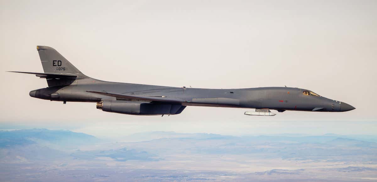 基地雜談 美國空軍首次公布第419飛行測試中隊（419th Flight Test Facebook 1780