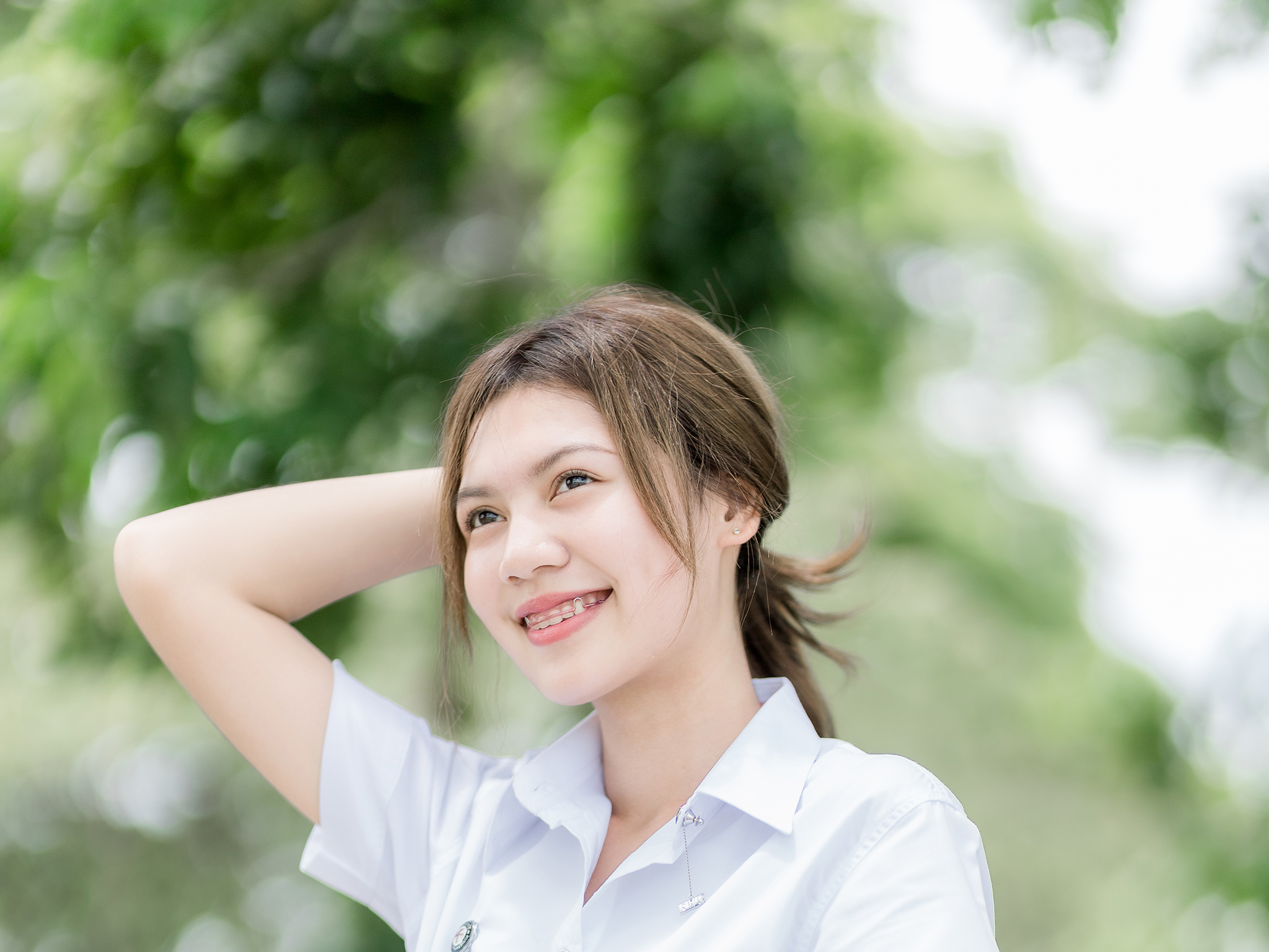 ตากล้องห้องบัตร Red Smile Model Yo Yotika Location