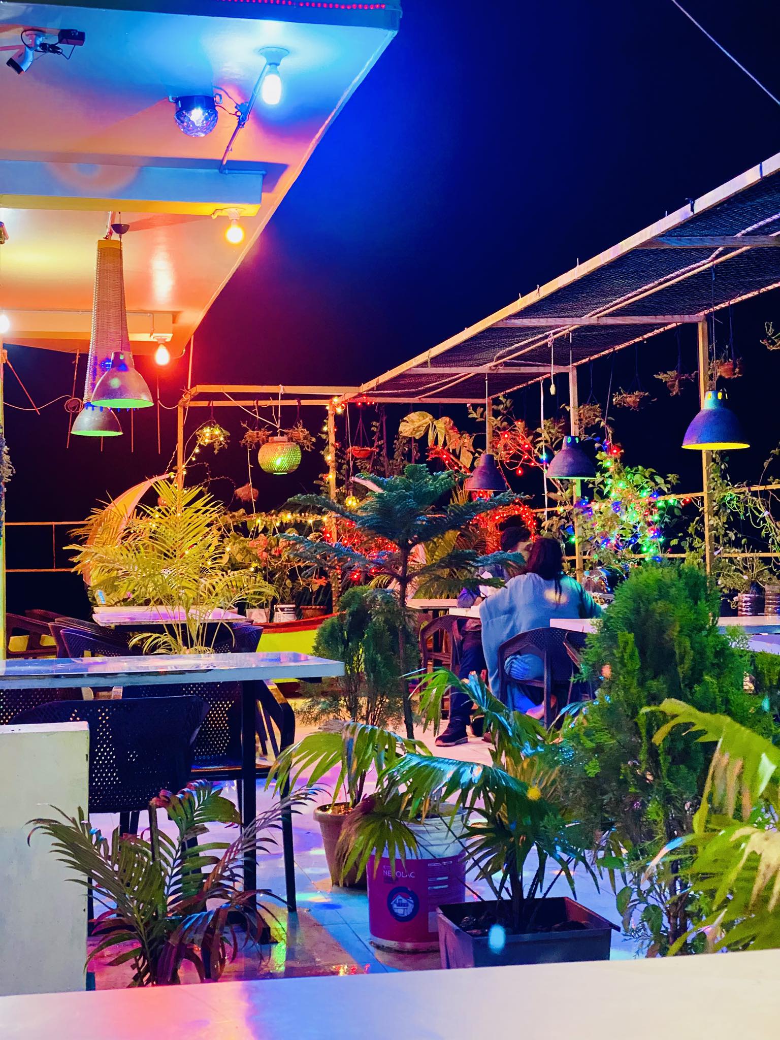 Rainbow Cafe The Year Is Almost Gone And You Havent Visited Rainbow