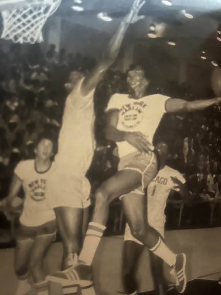 Julius Erving Dr J | The first picture I ever seen the Doctor wearing ...
