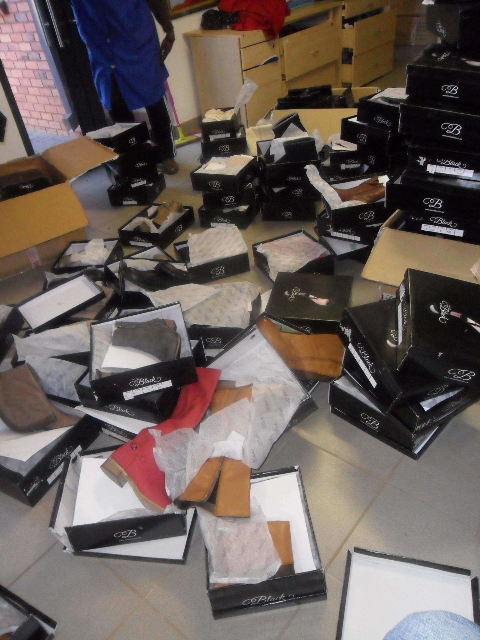 Miss Black Footwear