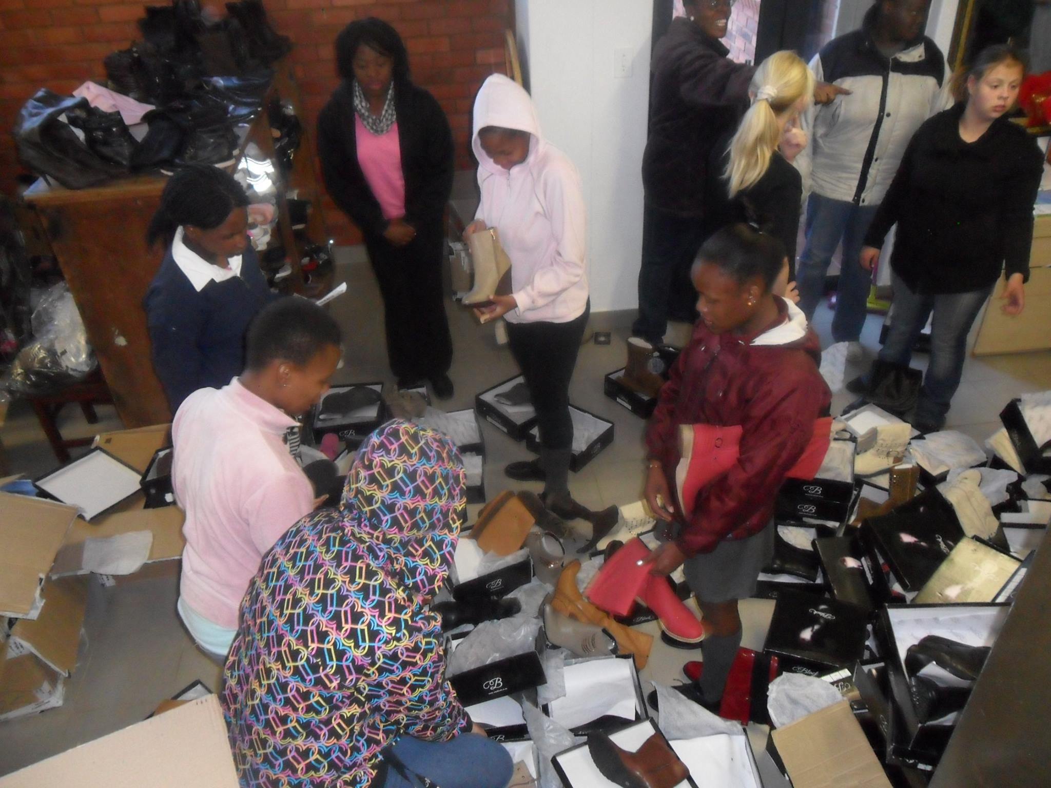 Miss Black Footwear