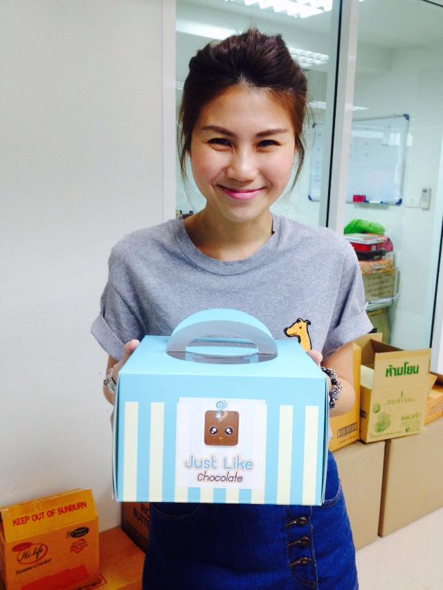 ขอบคุณน้องอารีรินทร์สำหรับออเดอร์เค้ก Just Like Chocolate