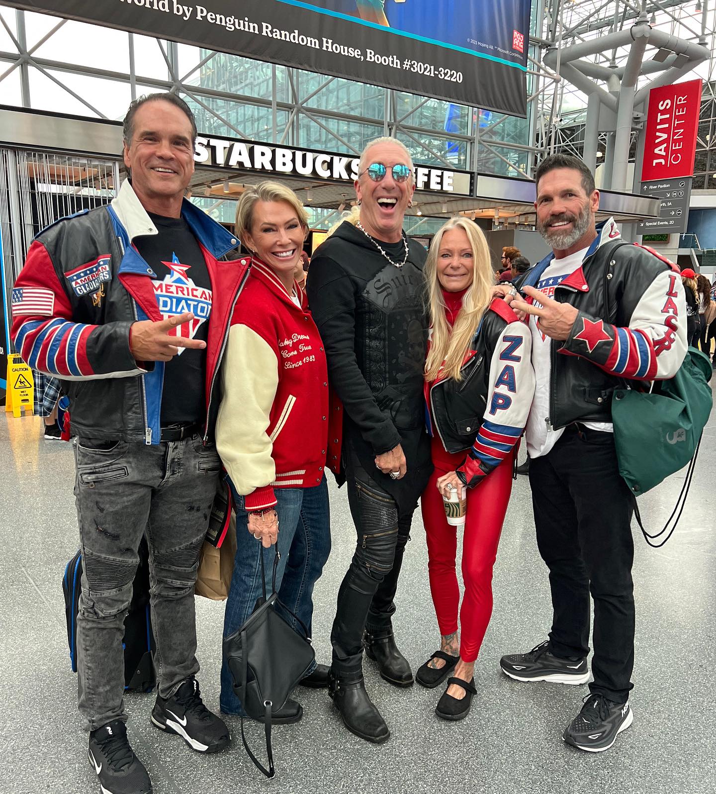 Loriicefetrick New York Comic Con 2023 Look Who We Ran Into Dee