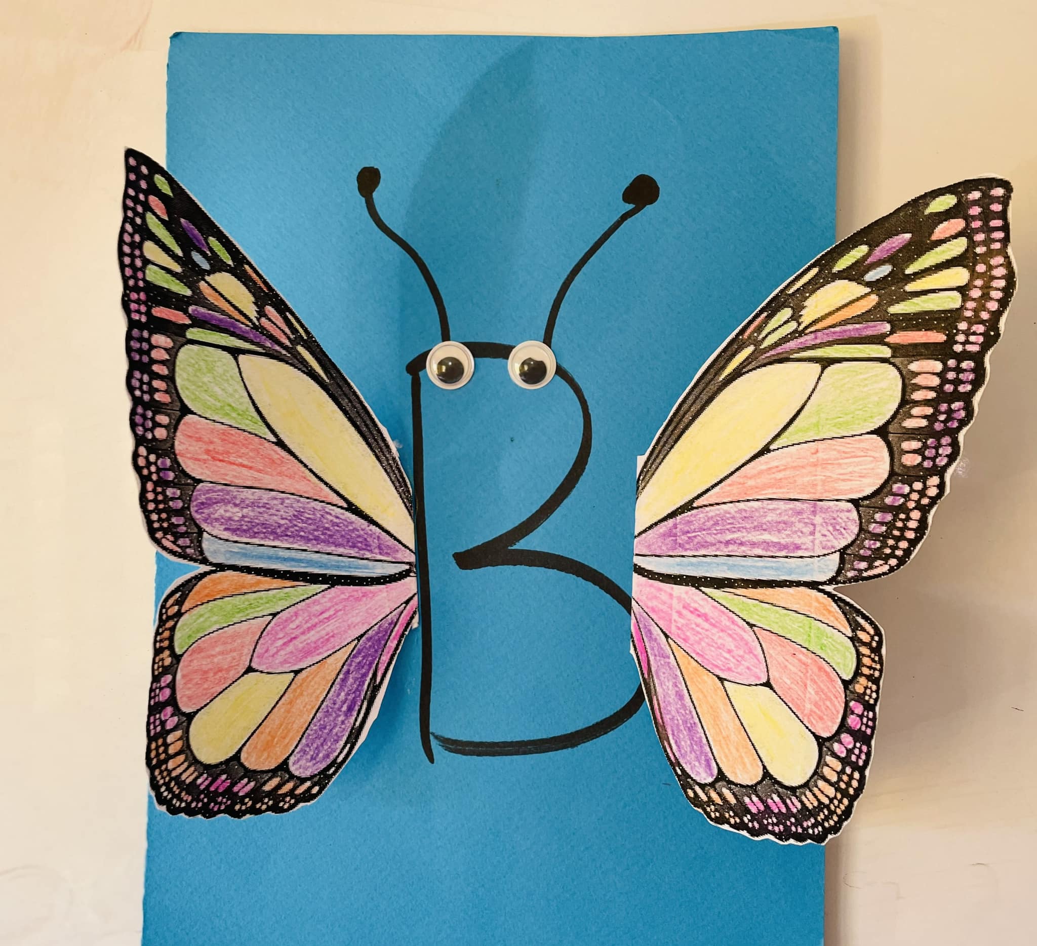 Let’s fly, my butterfly! 🦋 Letter B craft 💙🤩... - Almanar Language ...