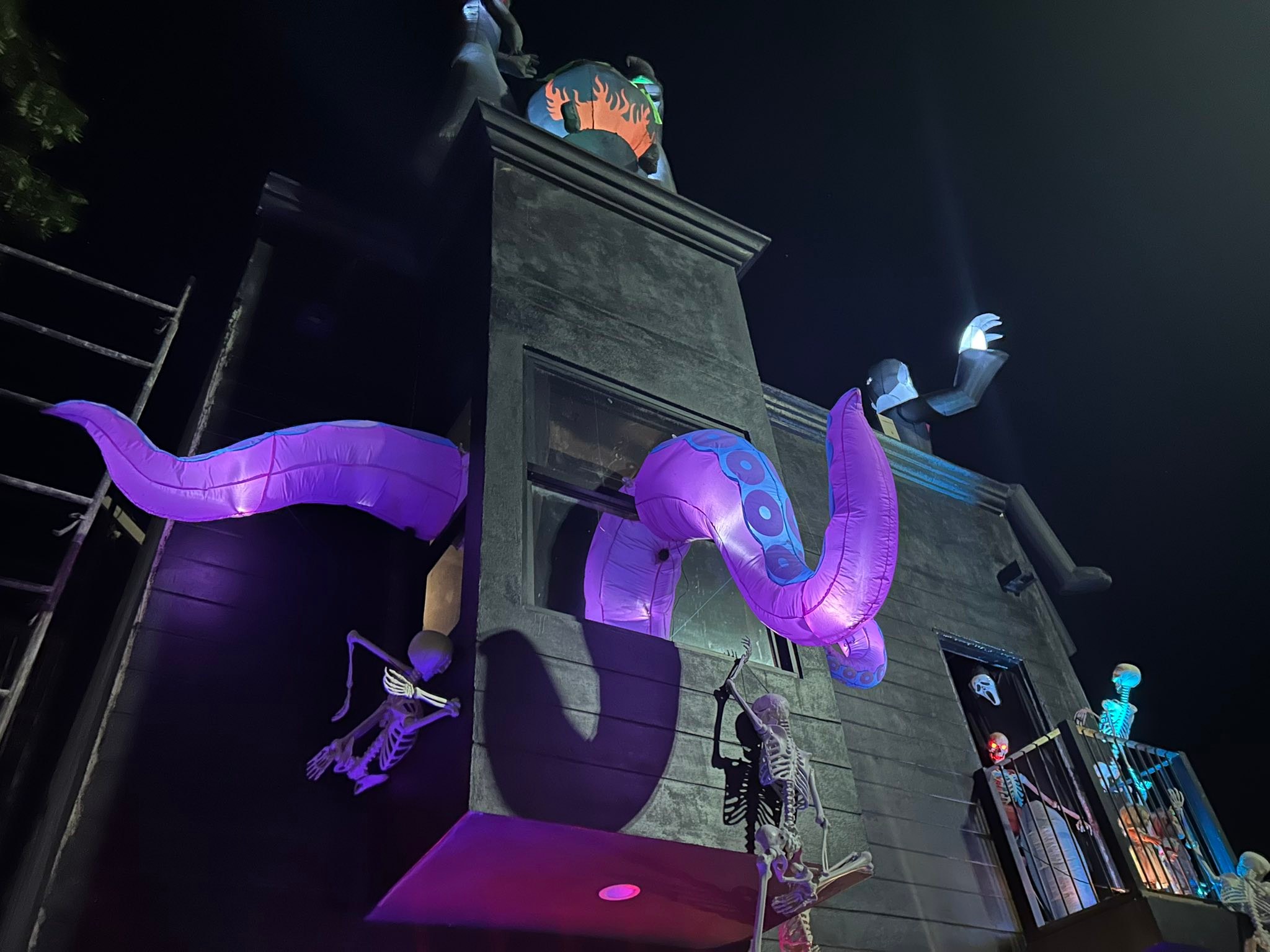 Espacio - 💀👻 Esta es la casa más misteriosa de #LosMochis y se llama ...