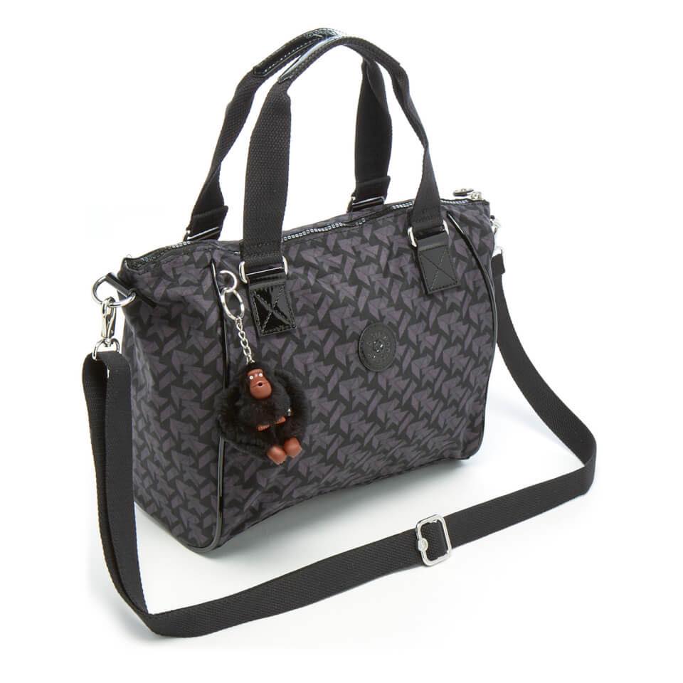 Sale~~~~~~~~~ Nwt Kipling Amiel Festive Geo กระเป๋าของใหม่ป้ายห้อยค่ะ