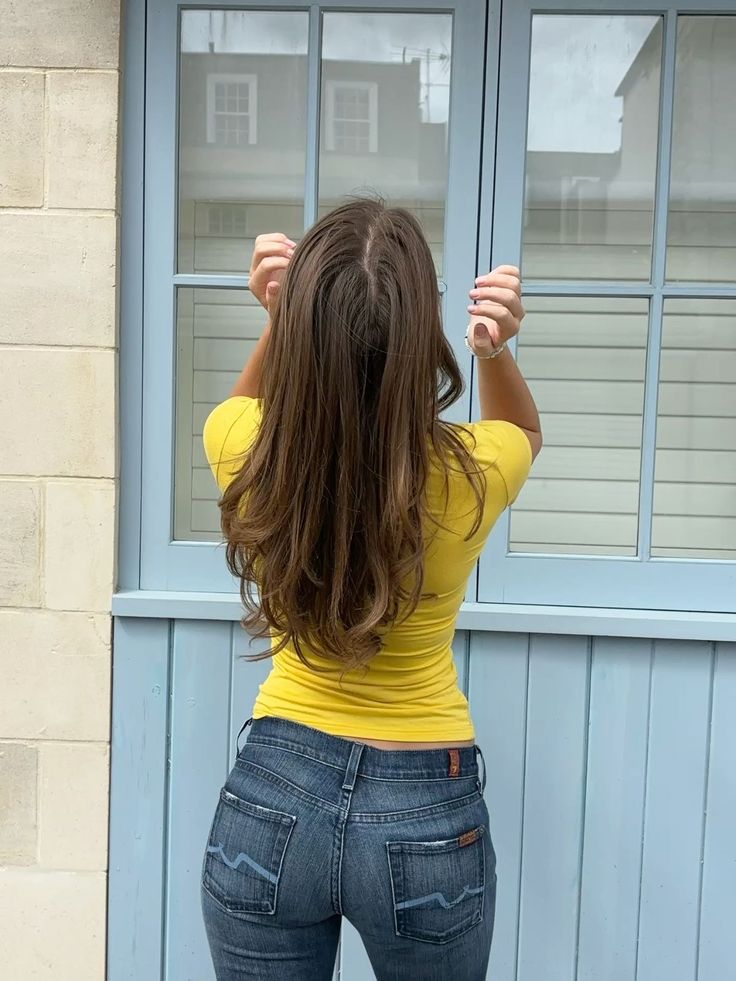 Girls In Tight Jeans