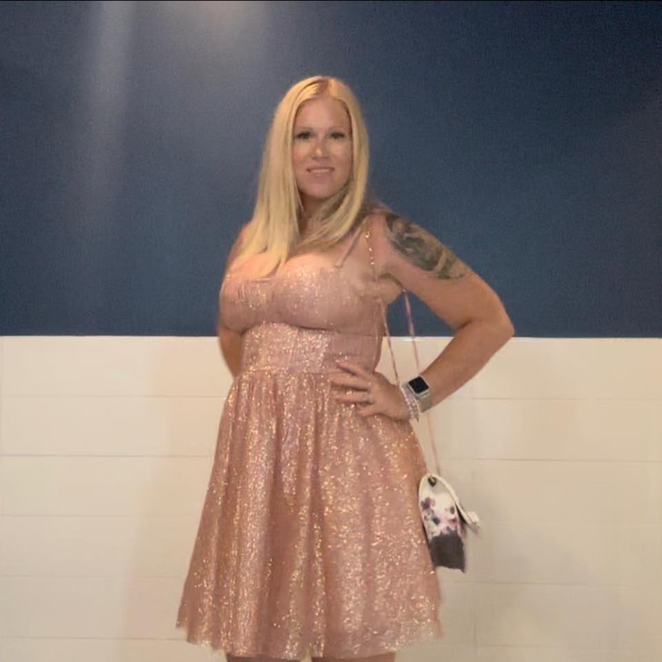 Fitness Mom Holly