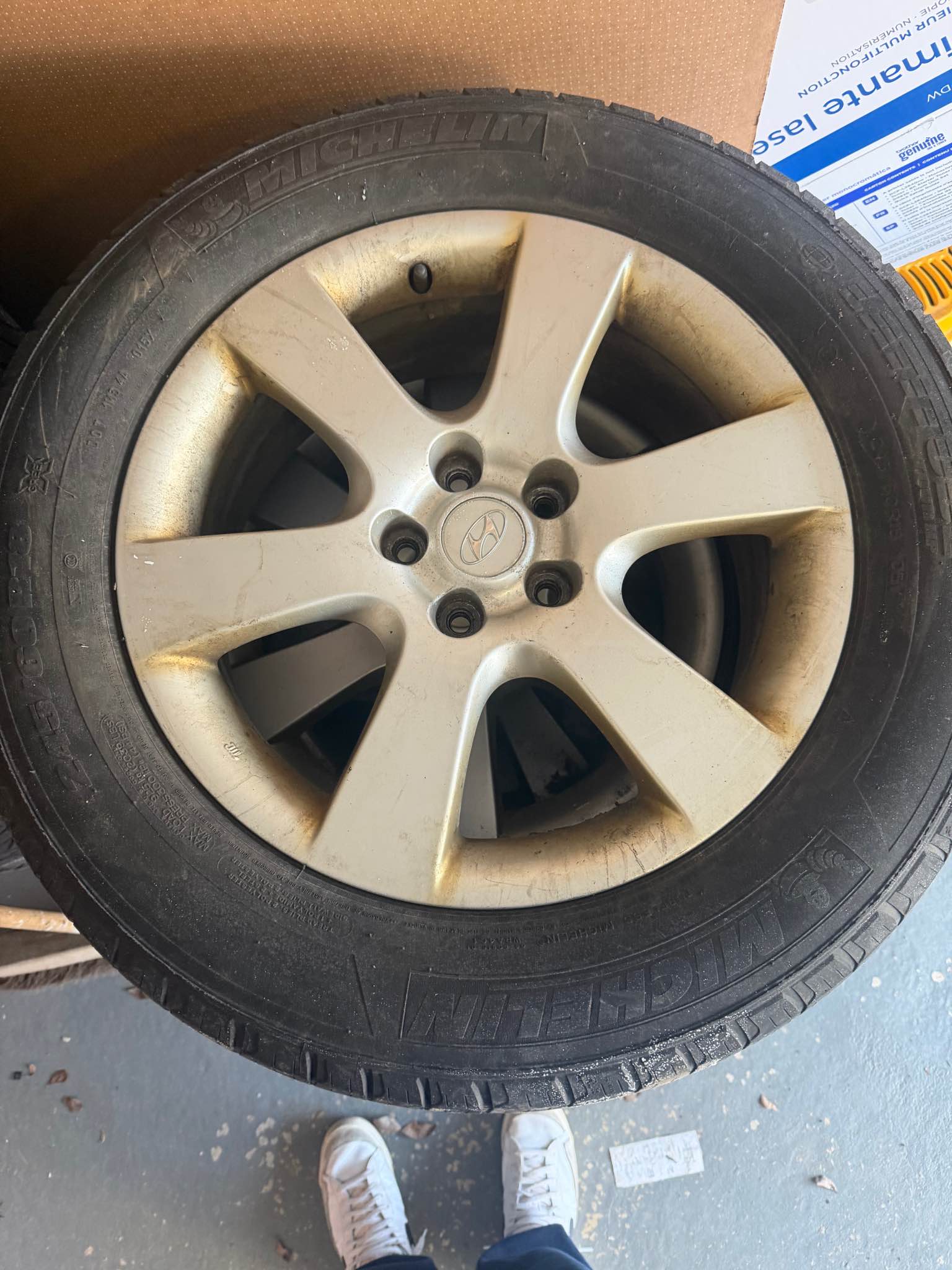 2008 Hyundai Santa Fe Tire Sizenull