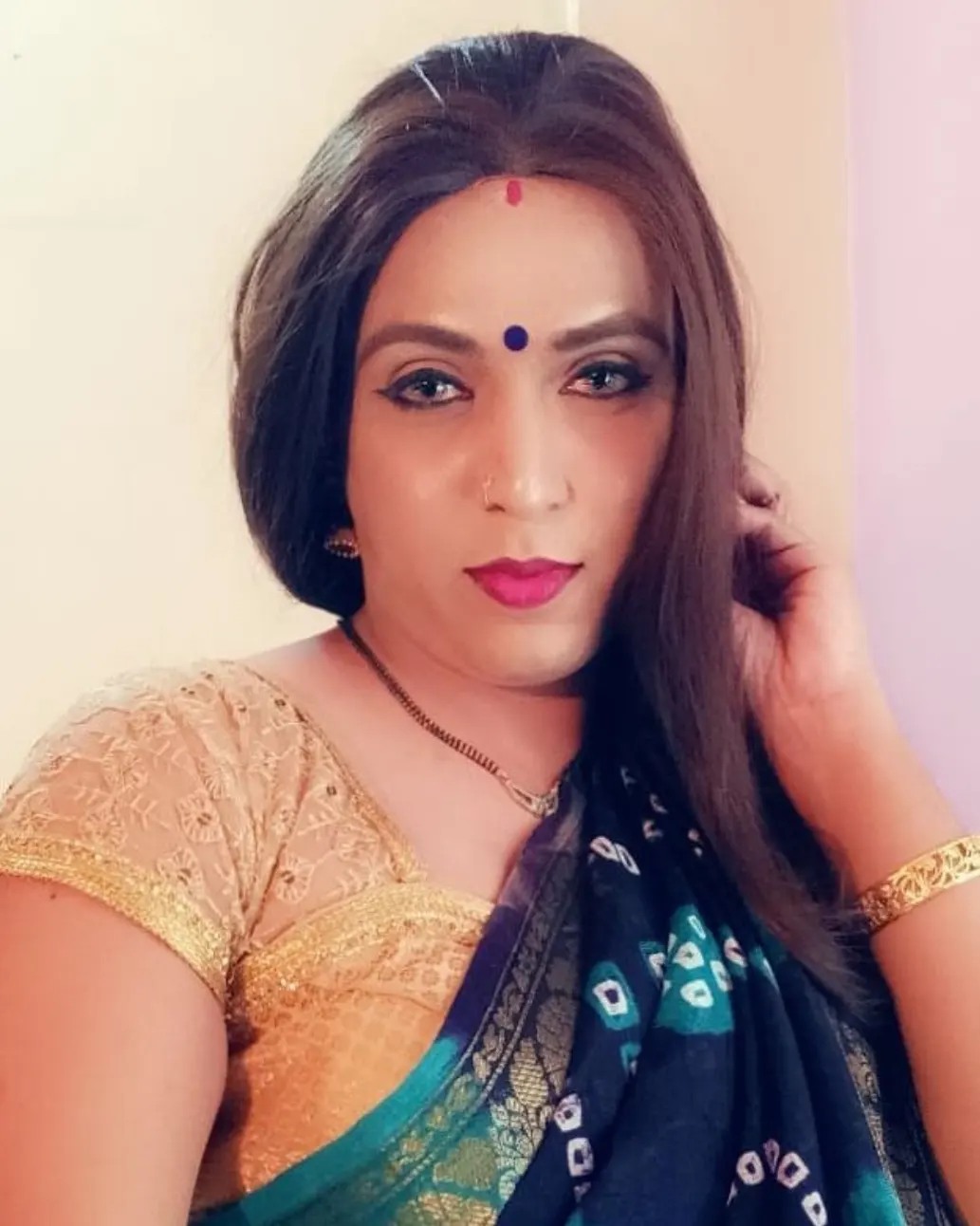 Crossdressers Boy In Crossdressers Boy In Saree 9947