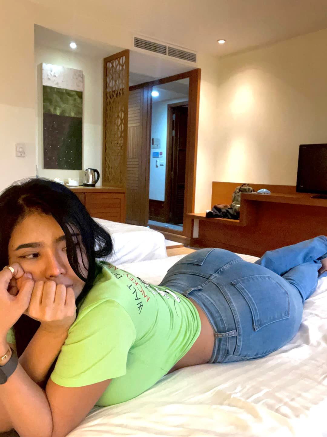 Yingnoey Yanisa ฮัลโหล อุบล Noey Yanisa
